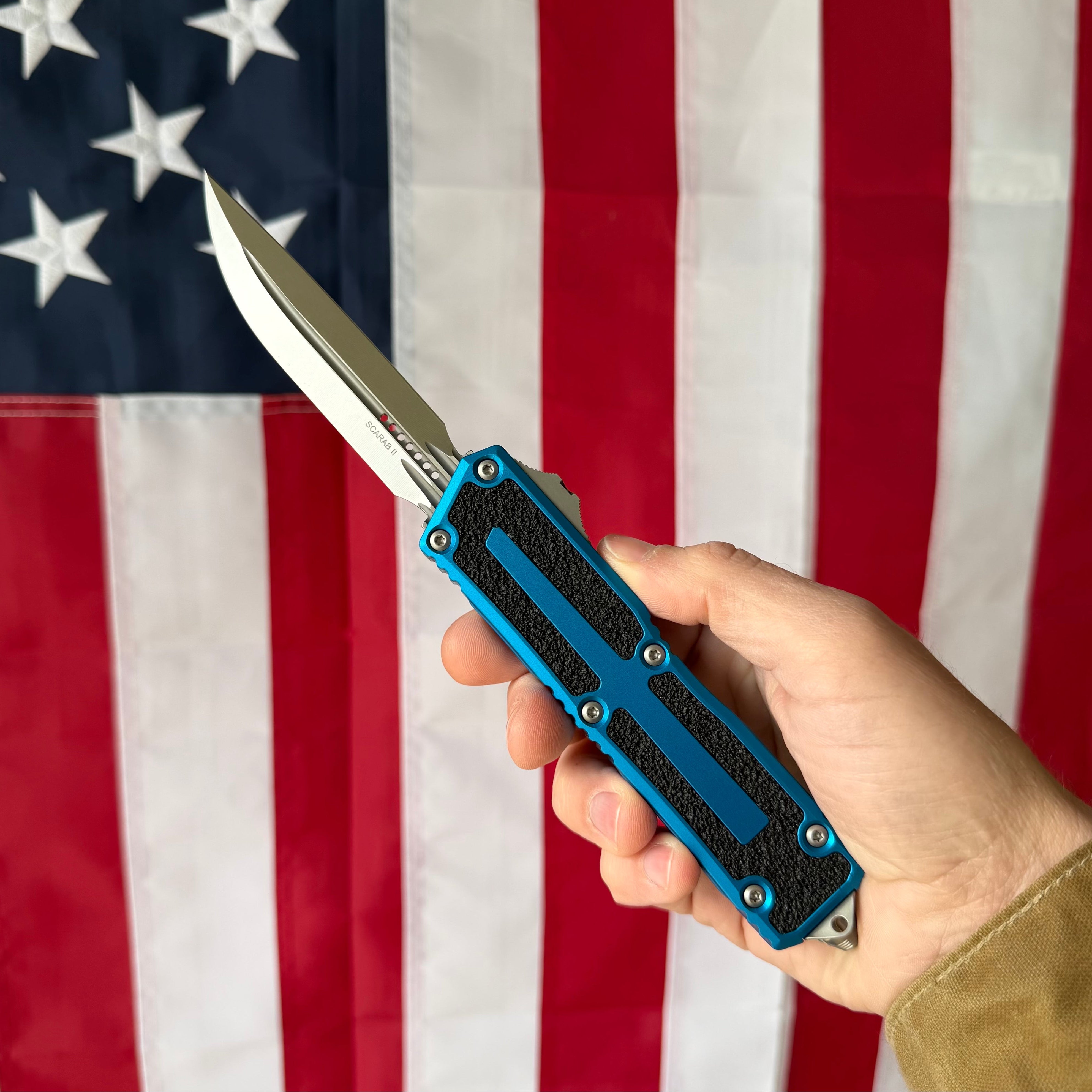 Microtech Scarab II Gen III Blue, 3.8 inch M390MK Dagger Blade, Automa ...